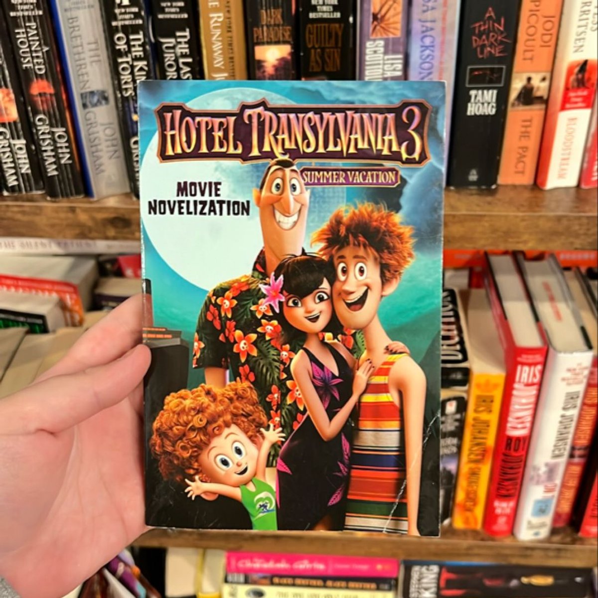Hotel Transylvania 3 the Deluxe Movie Novelization by Stacia Deutsch