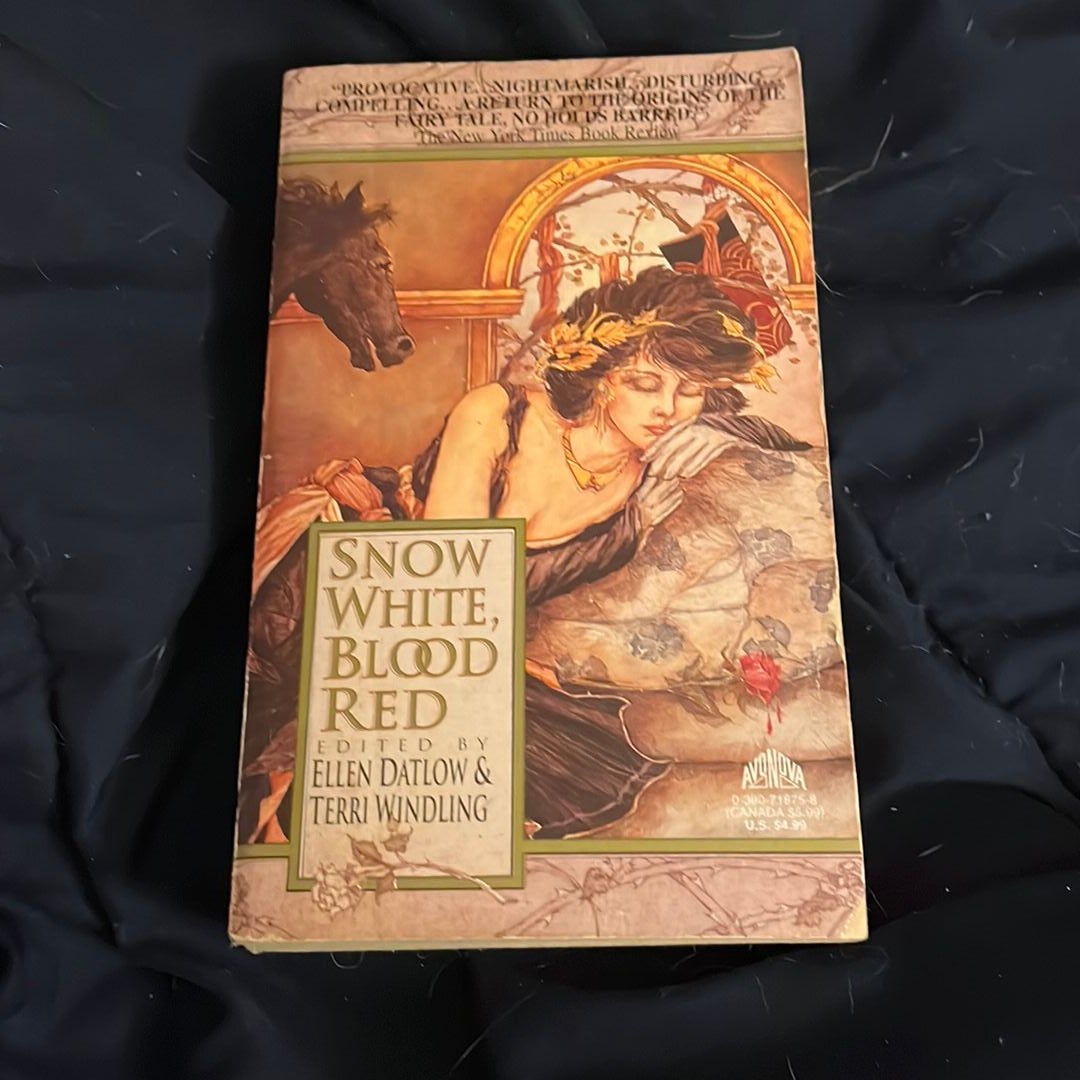 Snow White, Blood Red by Ellen Datlow