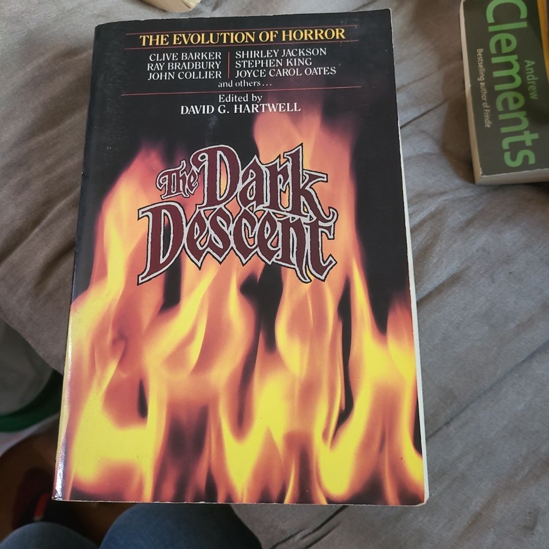 The Dark Descent by David G. Hartwell, Paperback | Pangobooks