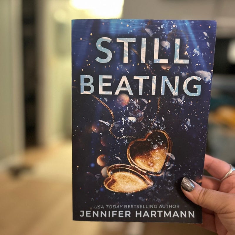 Still Beating by Jennifer Hartmann, Paperback | Pangobooks