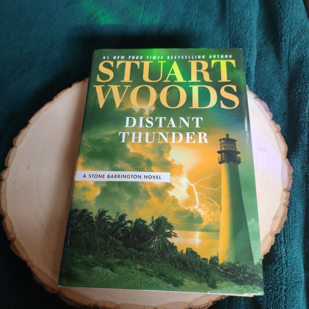 Distant Thunder by Stuart Woods