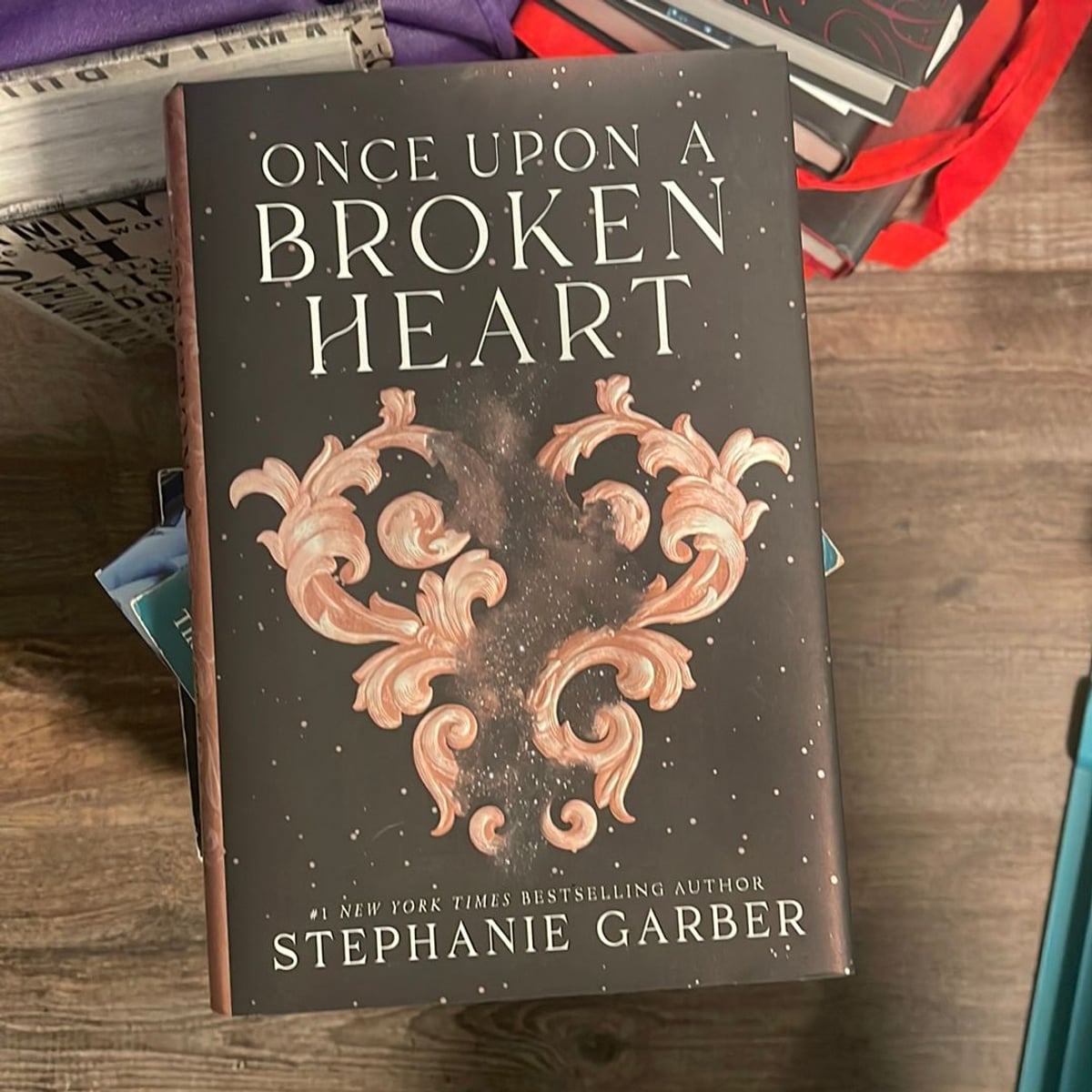Once upon a Broken Heart by Stephanie Garber, Hardcover | Pangobooks