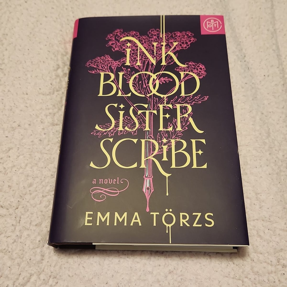 Ink Blood Sister Scribe by Emma Törzs, Hardcover | Pangobooks