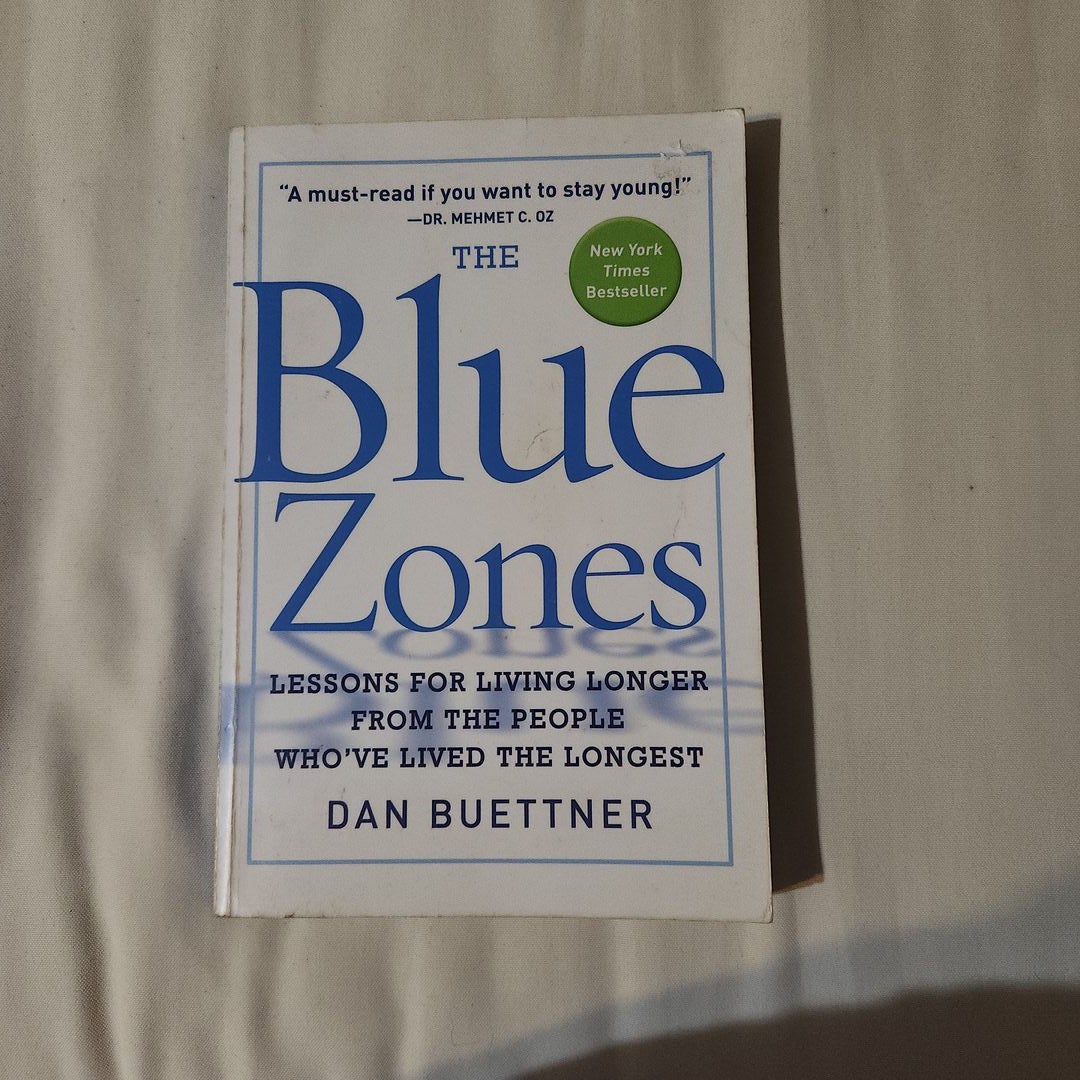 The Blue Zones by Dan Buettner, Paperback | Pangobooks