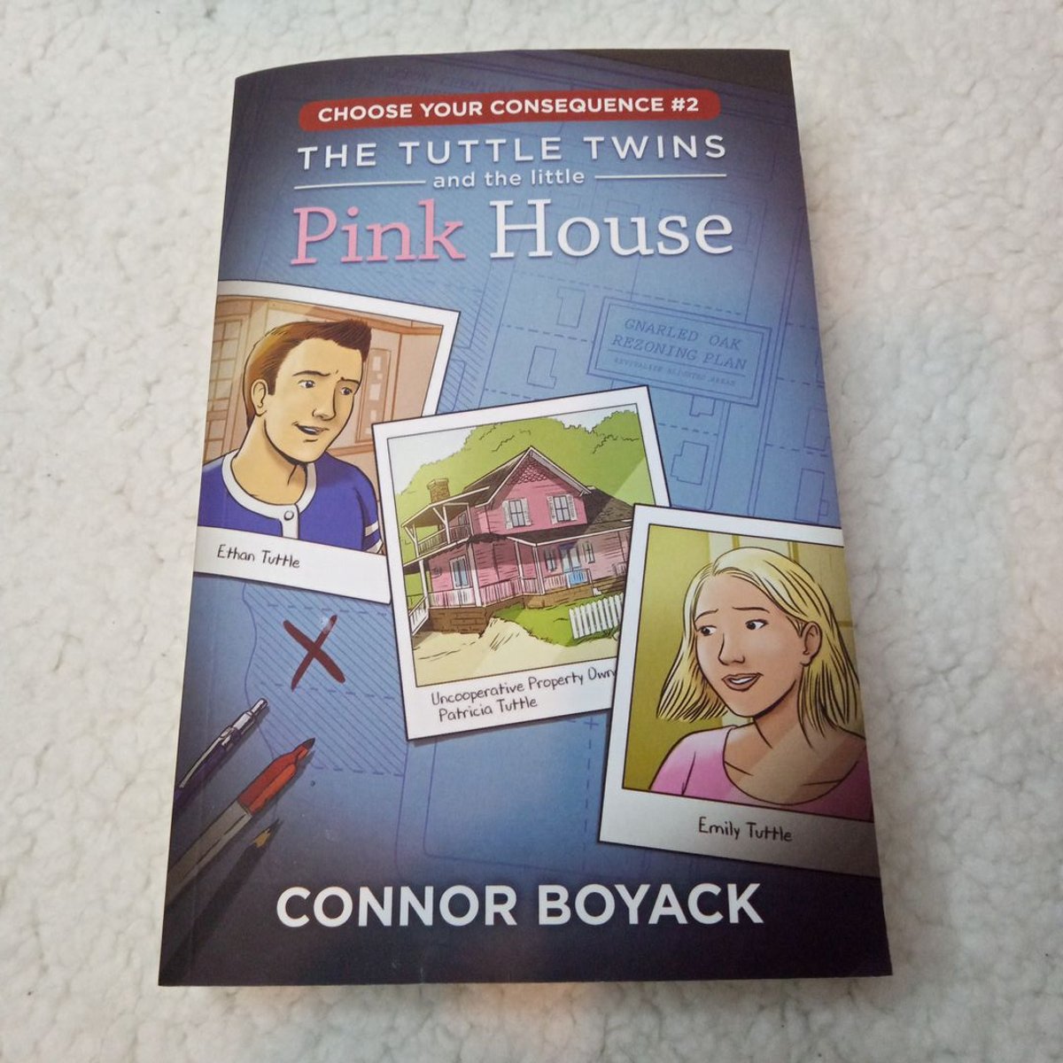 The Tuttle Twins and the Little Pink House by Connor Boyack