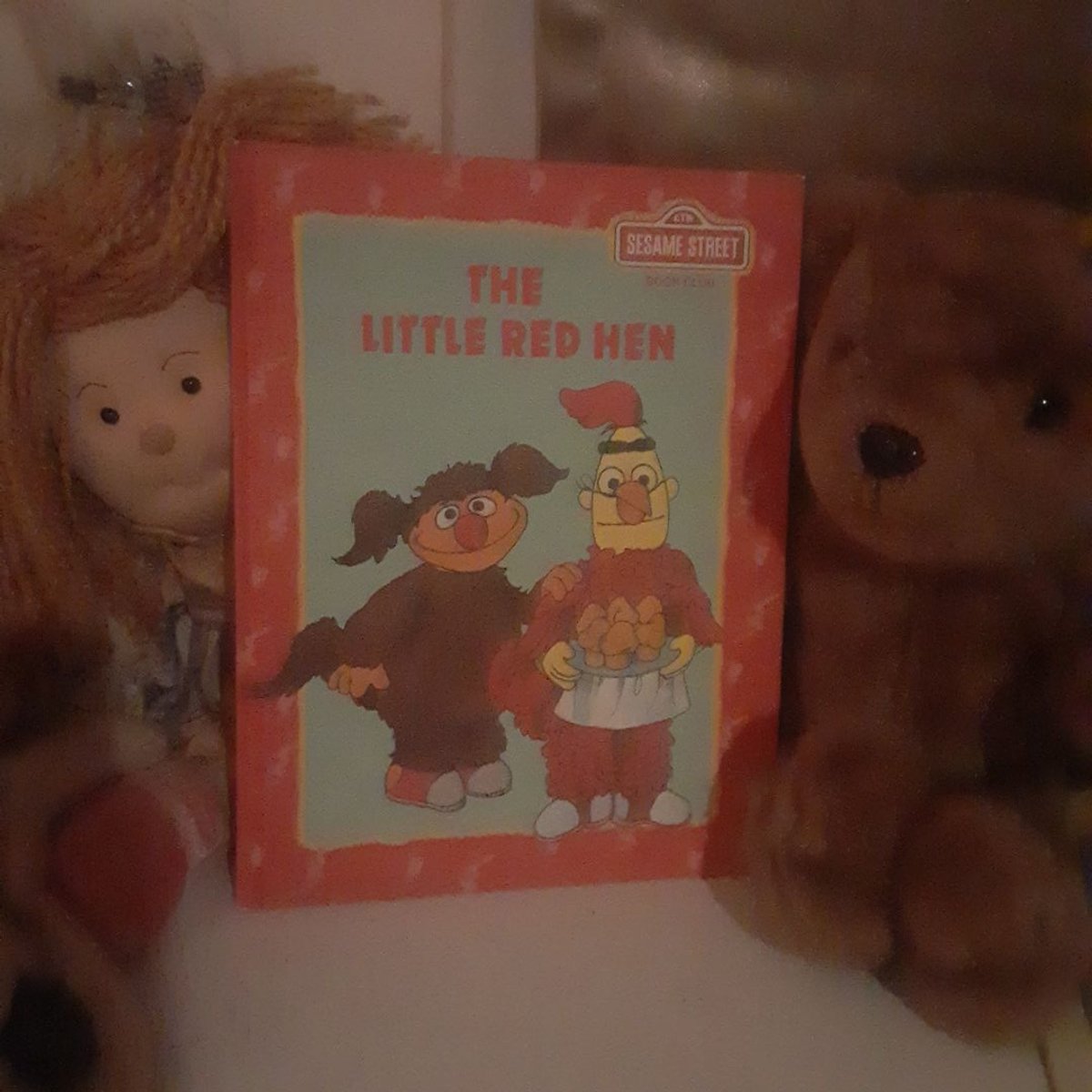 The Sesame Street Players Present the Little Red Hen by Emily Perl Kingsley