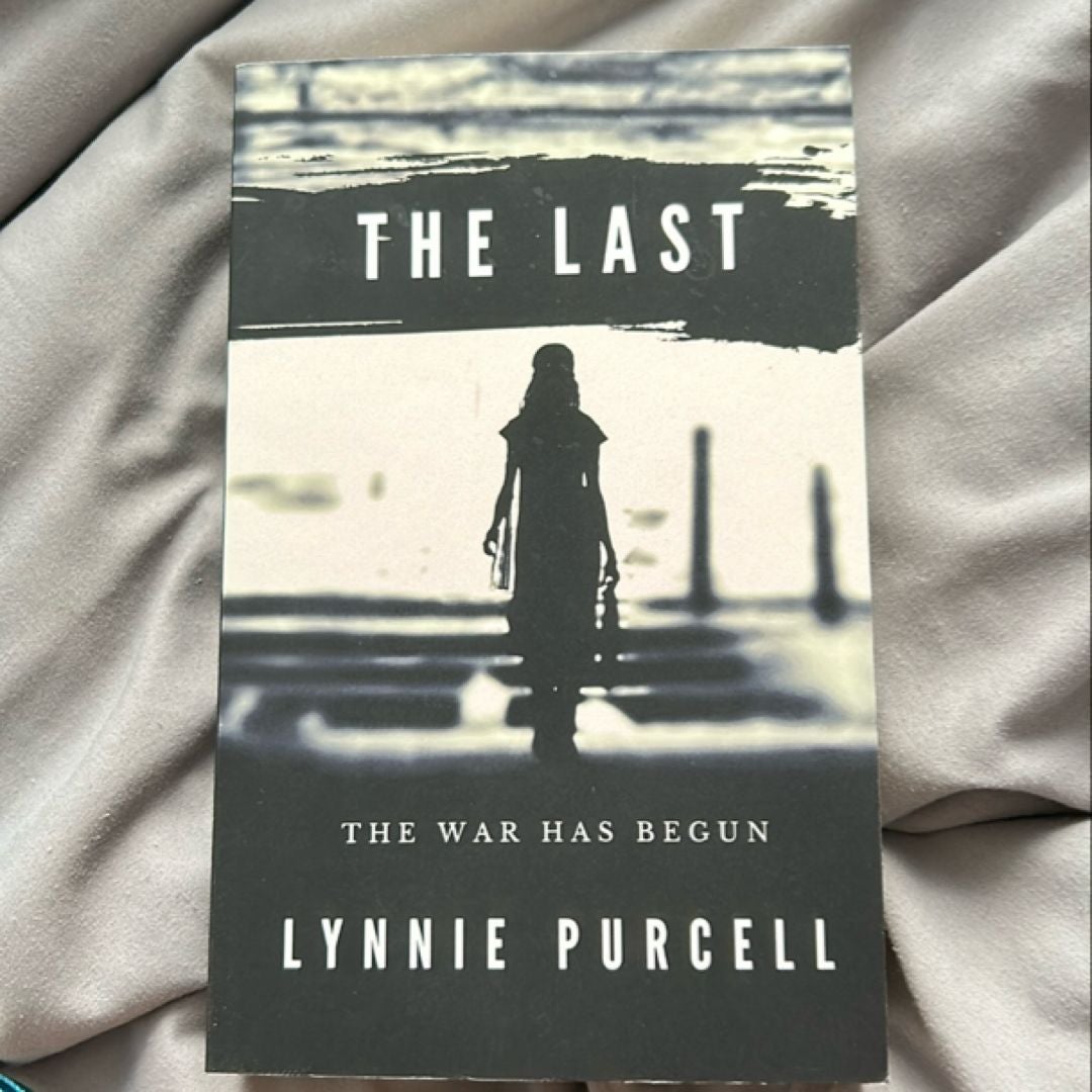 The Last by Lynnie Purcell, Paperback | Pangobooks