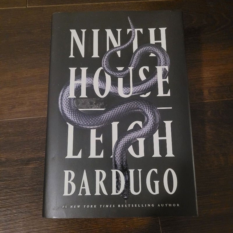 Ninth House by Leigh Bardugo, Hardcover | Pangobooks