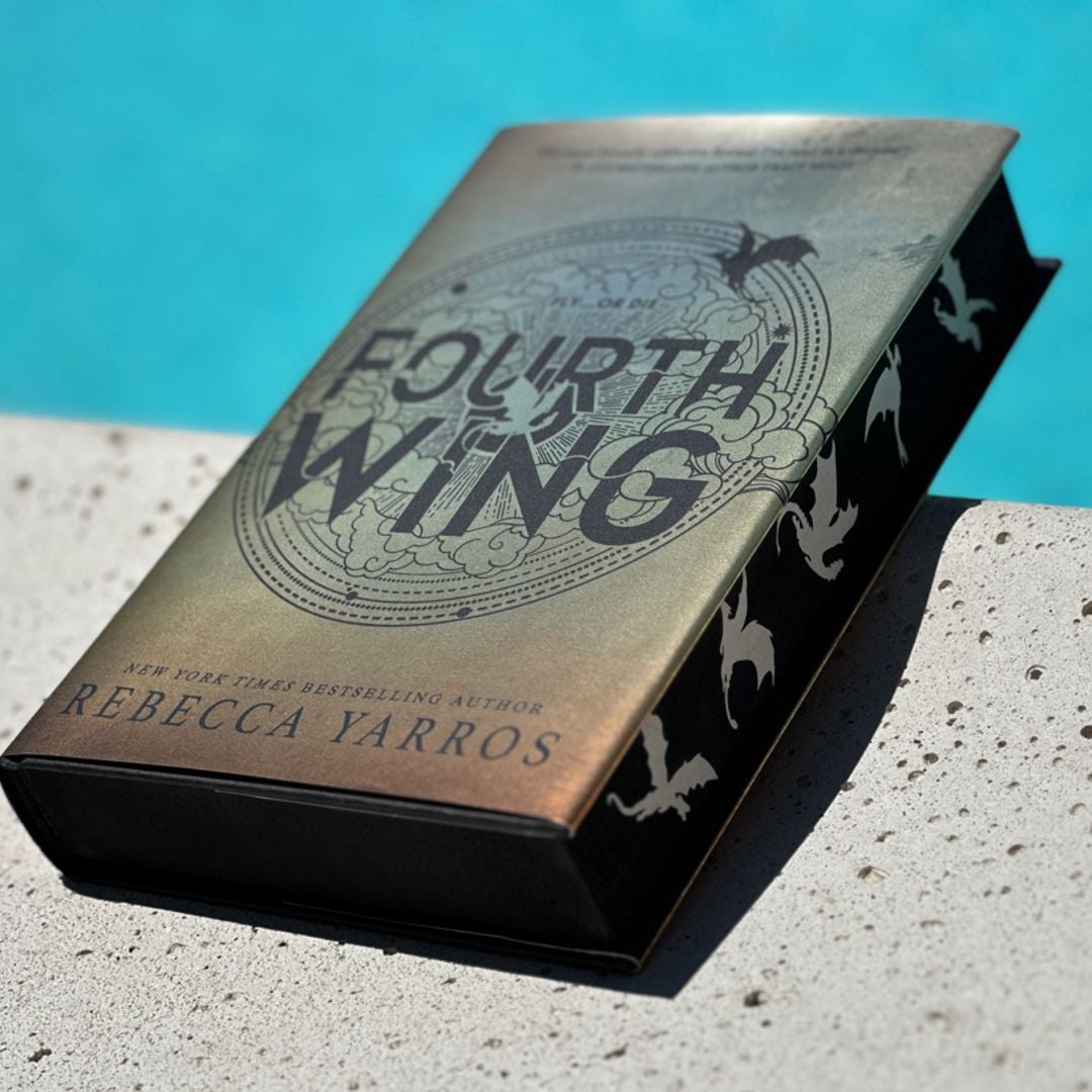 Fourth Wing First Edition with Sprayed and Stenciled Edges by Rebecca ...