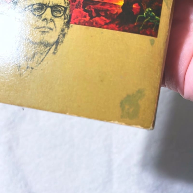 S Is For Space by Ray Bradbury, Paperback | Pangobooks