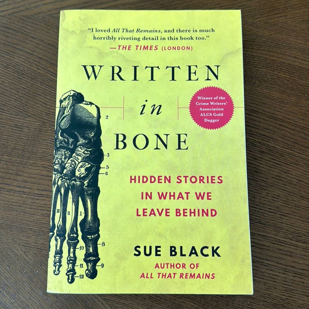 Written in Bone by Sue Black, Paperback | Pangobooks
