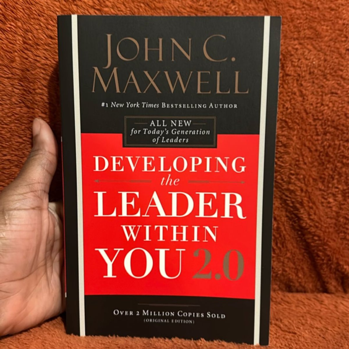 Developing the Leader Within You by John C. Maxwell