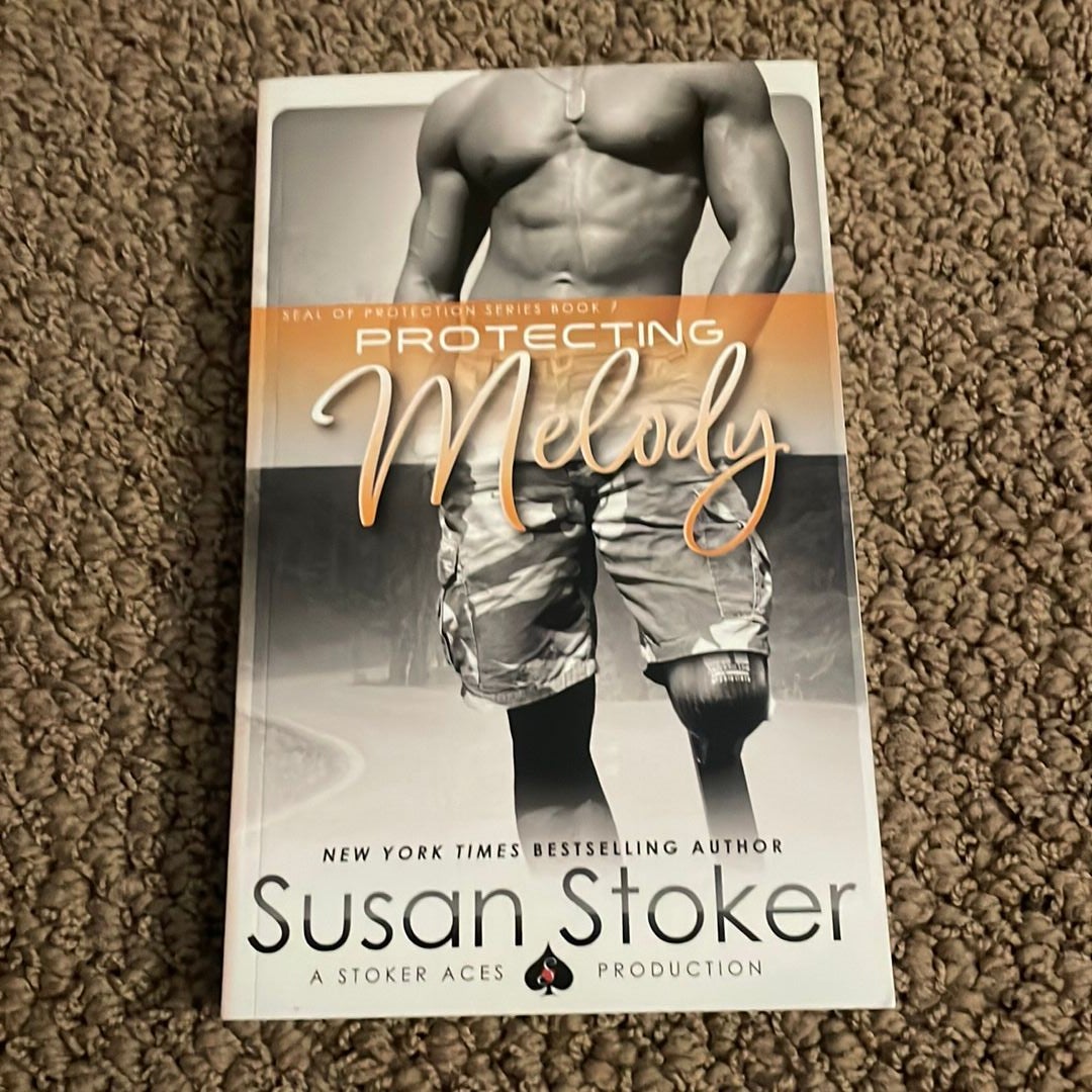 Protecting Melody by Susan Stoker, Paperback | Pangobooks