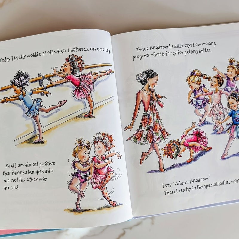 Fancy Nancy and the Mermaid Ballet by Jane O'Connor