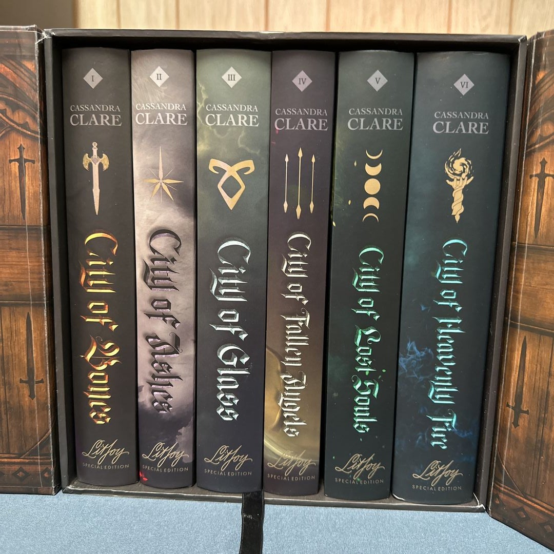 Litjoy The Mortal Instruments Special Edition Box Set by Cassandra ...