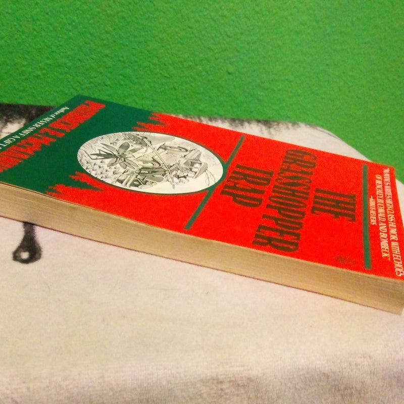 The Grasshopper Trap by Patrick F. McManus, Paperback | Pangobooks