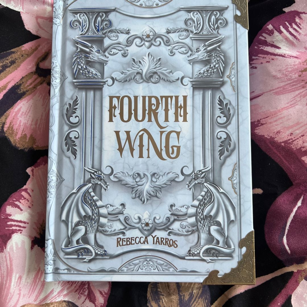 SIGNED COPY - Fourth Wing by Rebecca Yarros, Hardcover | Pangobooks