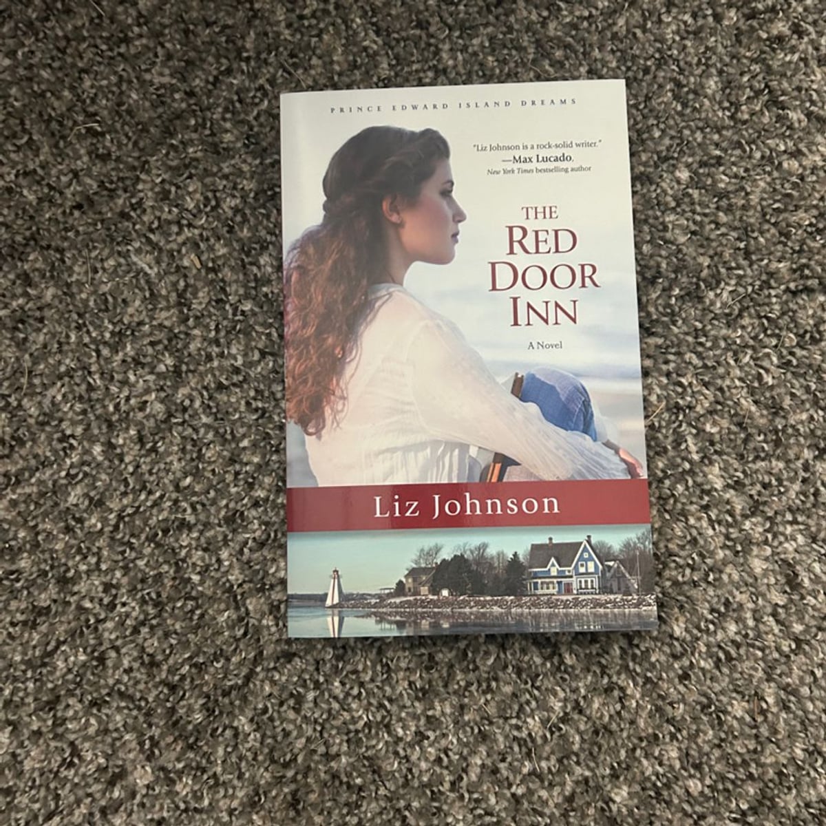The Red Door Inn by Liz Johnson