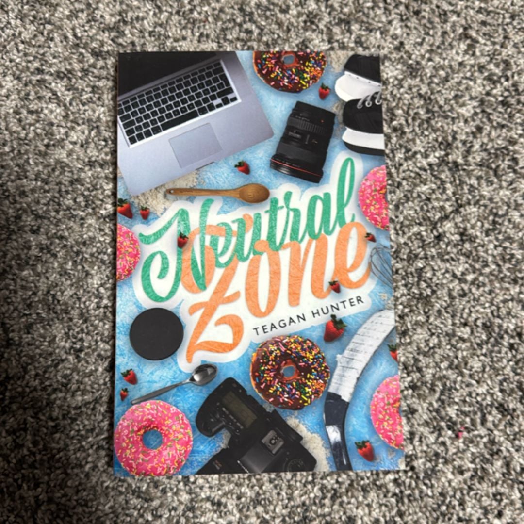 Neutral Zone by Teagan Hunter, Paperback | Pangobooks