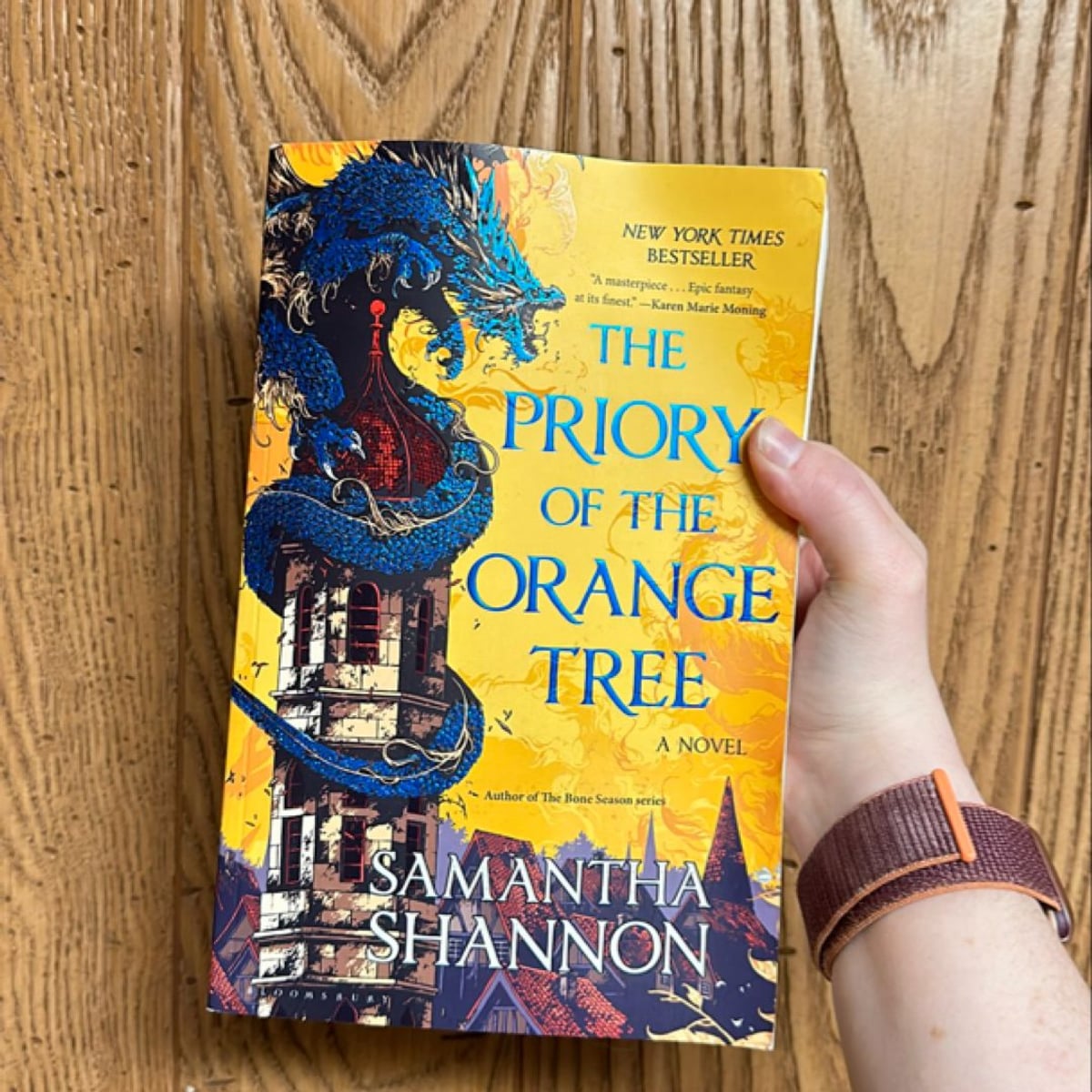 The Priory of the Orange Tree by Samantha Shannon, Paperback | Pangobooks