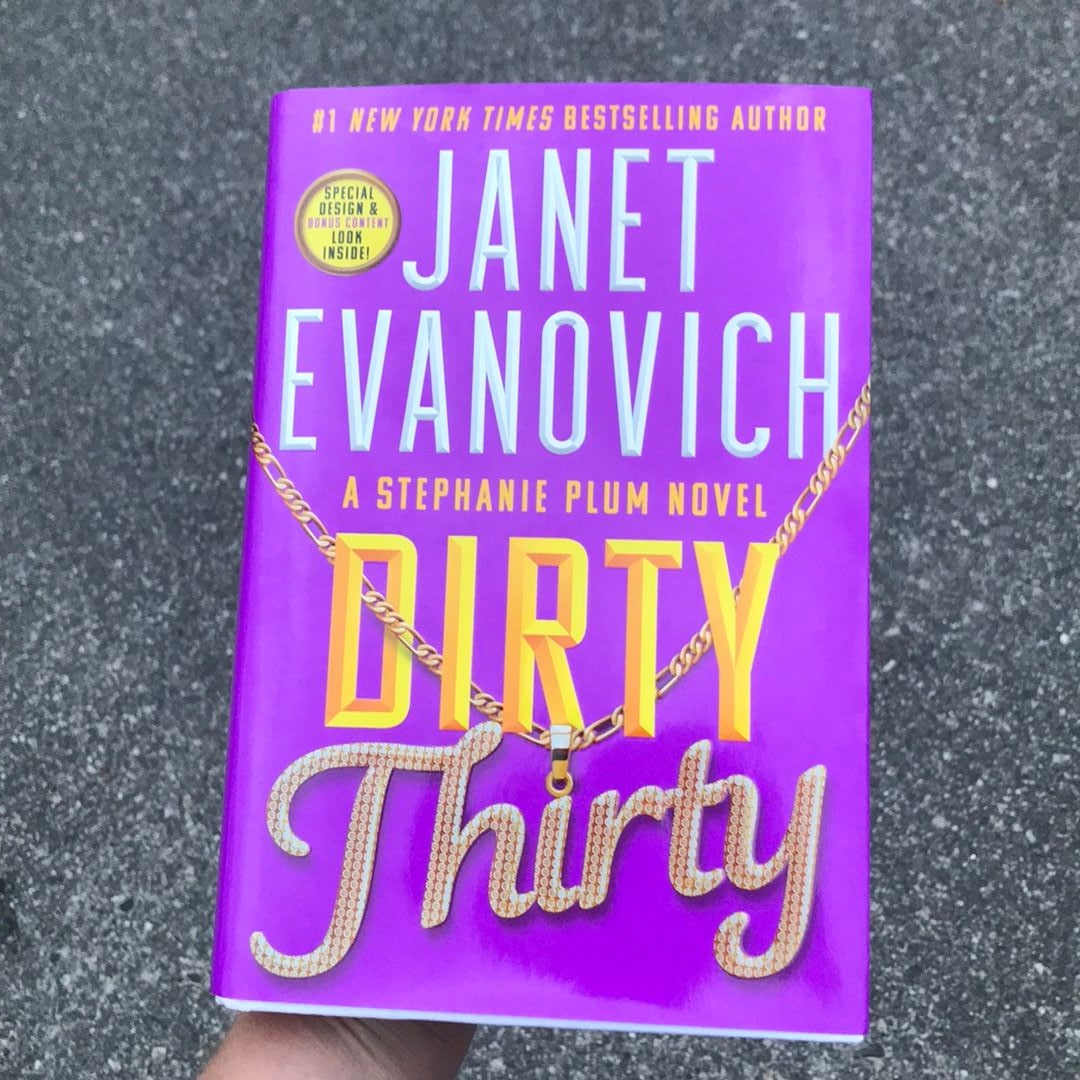 Dirty Thirty by Janet Evanovich, Hardcover | Pangobooks