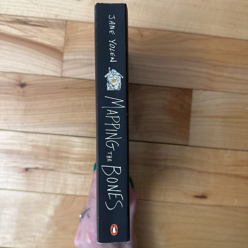 Mapping the Bones by Jane Yolen, Paperback | Pango Books
