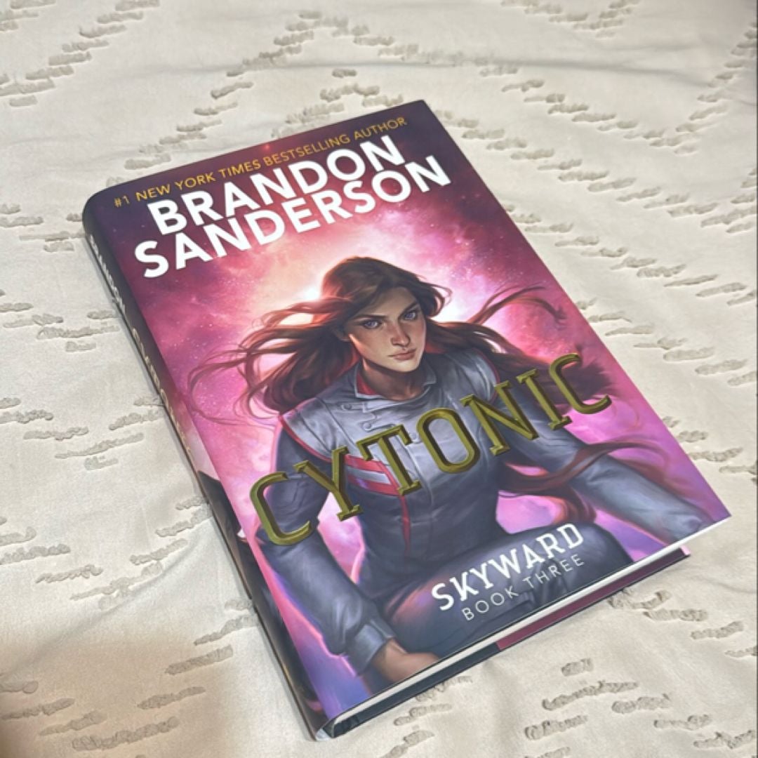 Cytonic by Brandon Sanderson, Hardcover | Pangobooks