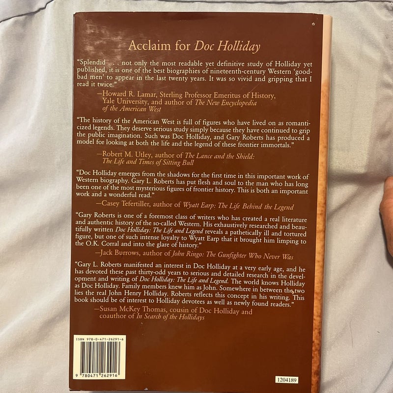 Doc Holliday by Gary L. Roberts, Hardcover | Pangobooks