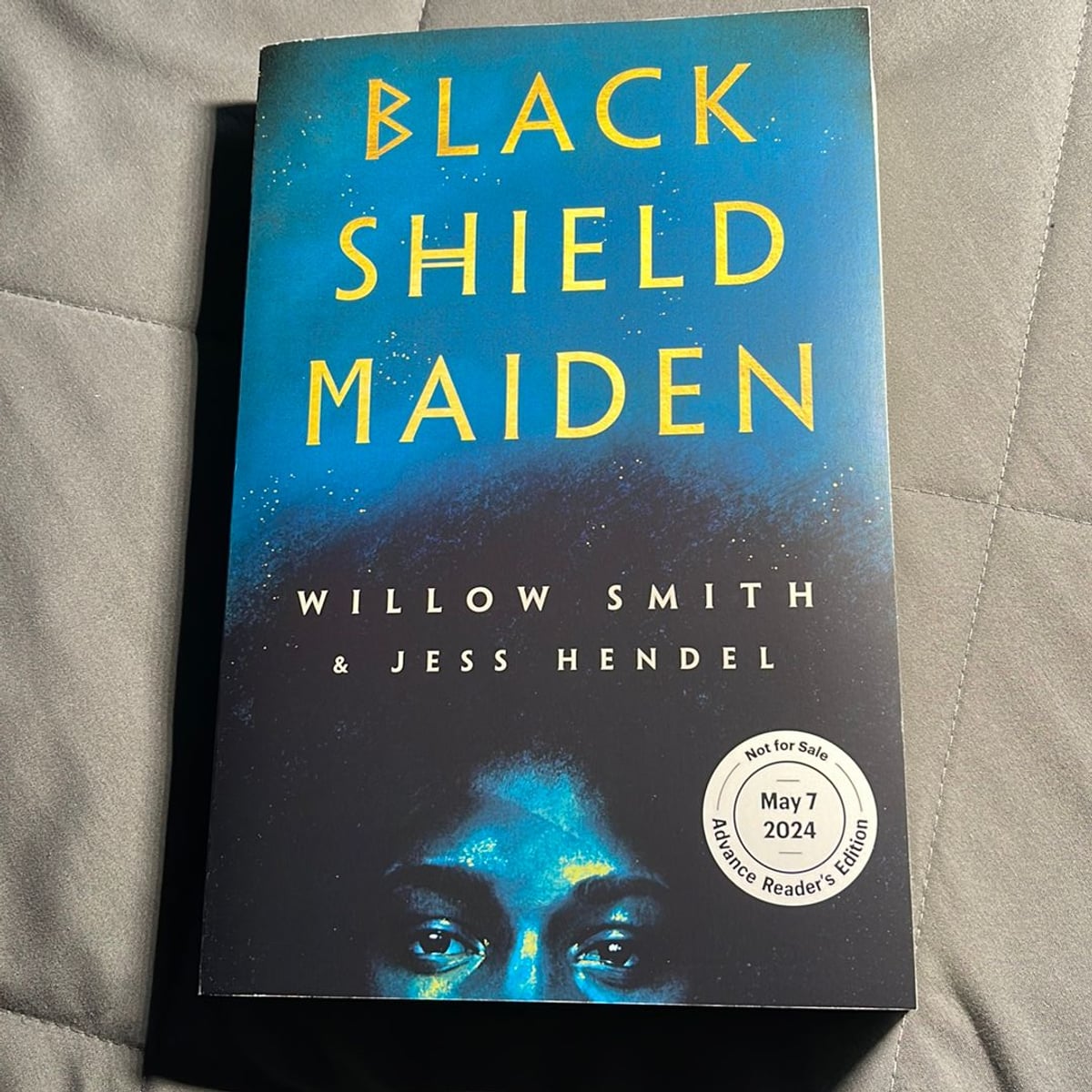 Black Shield Maiden ARC by Willow Smith, Paperback | Pangobooks