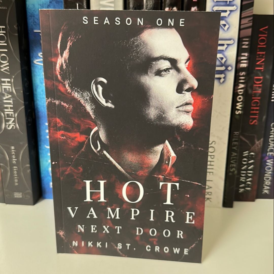 Hot Vampire Next Door by Nikki St. Crowe, Paperback | Pangobooks