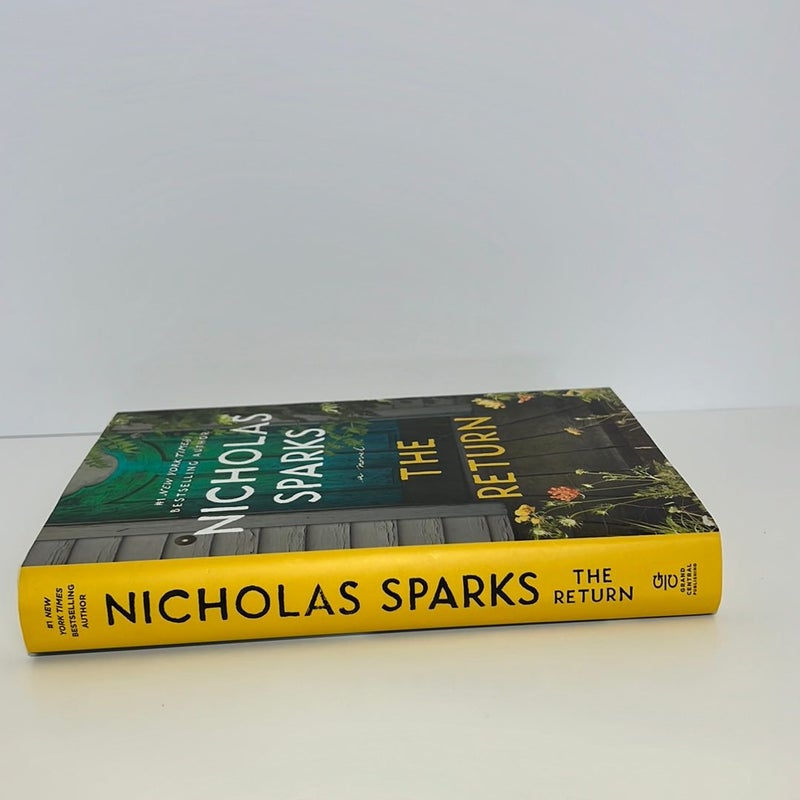 The Return by Nicholas Sparks, Hardcover | Pangobooks