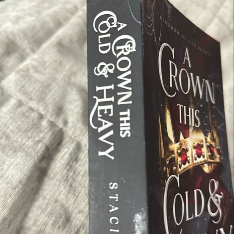 A Crown This Cold and Heavy by Stacia Stark, Paperback | Pangobooks