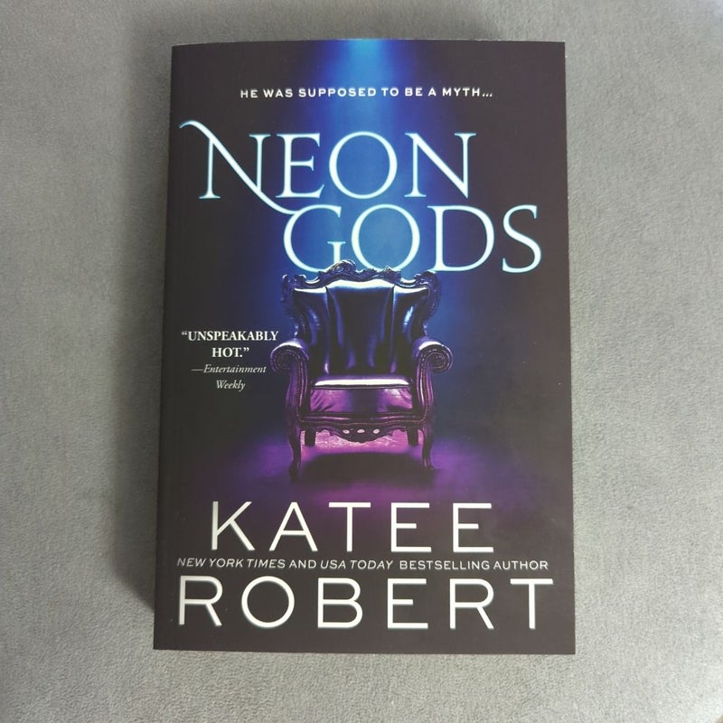Neon Gods by Katee Robert, Paperback | Pangobooks