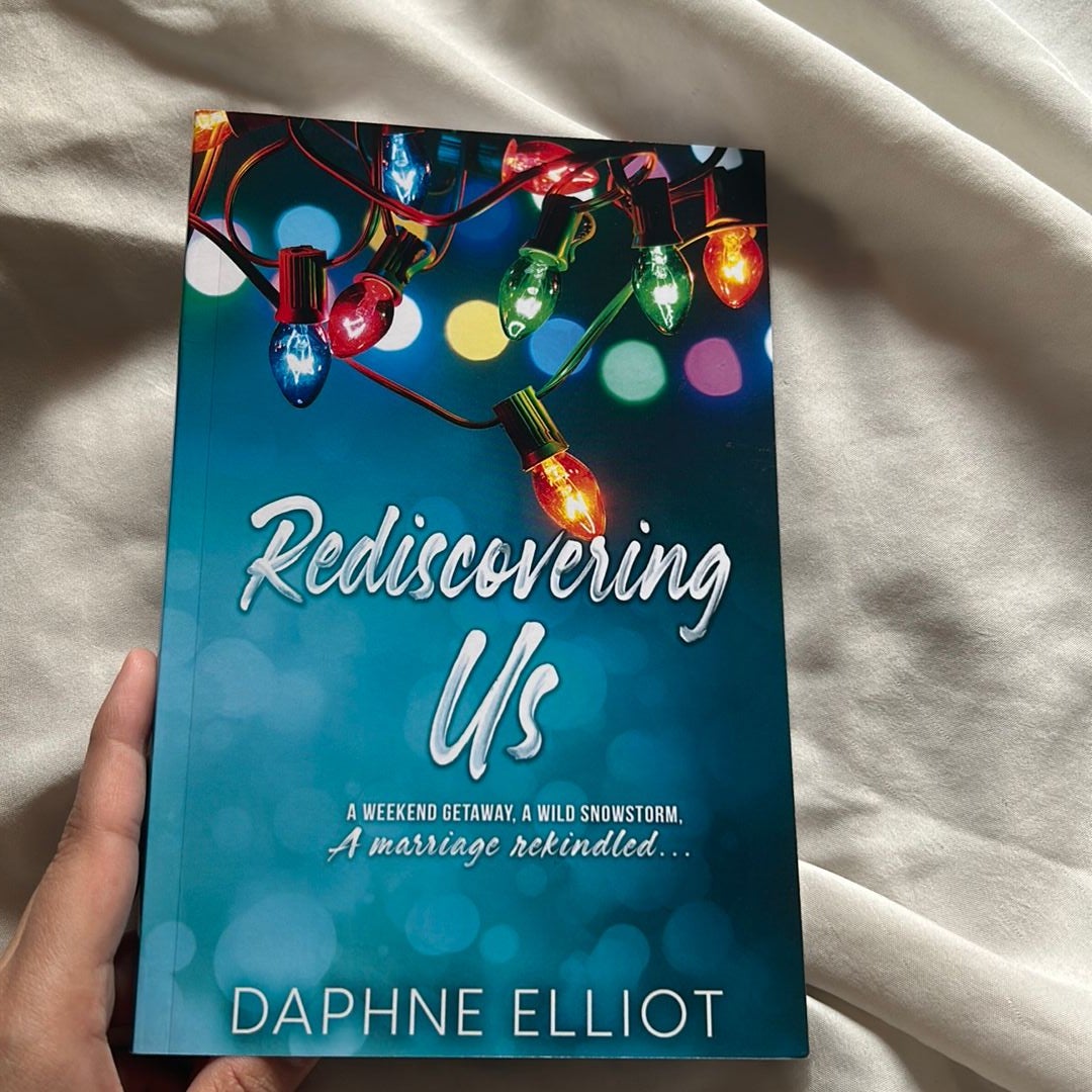 Rediscovering Us by Daphne Elliot, Paperback | Pangobooks