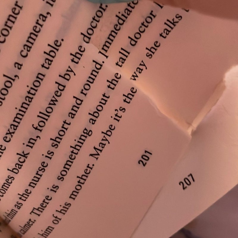 The Fifth Wave Series by Rick Yancey, Paperback | Pangobooks