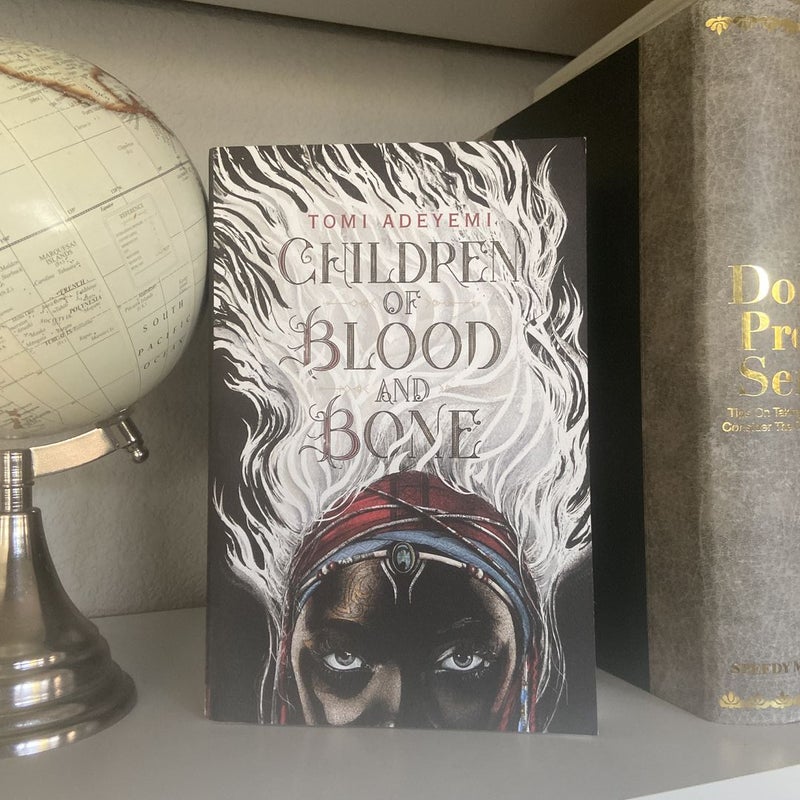 Children of Blood and Bone by Tomi Adeyemi , Paperback | Pangobooks
