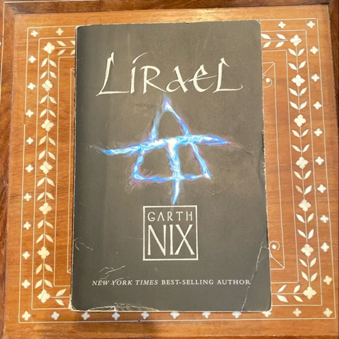 Lirael by Garth Nix