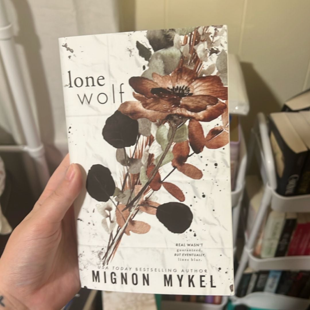 Lone Wolf by Mignon Mykel, Paperback | Pangobooks