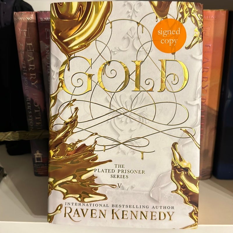 Gold by Raven Kennedy, Hardcover | Pangobooks