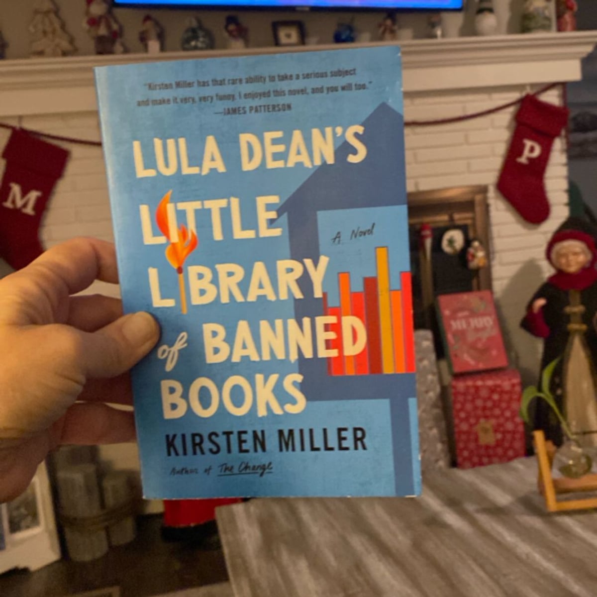 Lula Dean's Little Library of Banned Books by , Paperback | Pangobooks