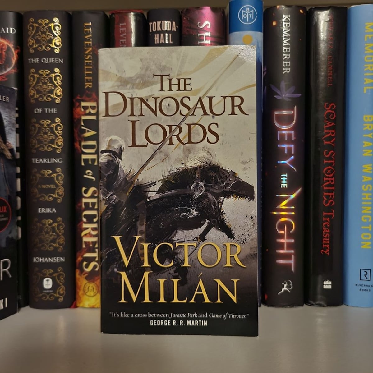 The Dinosaur Lords by Victor Milan, Paperback | Pangobooks
