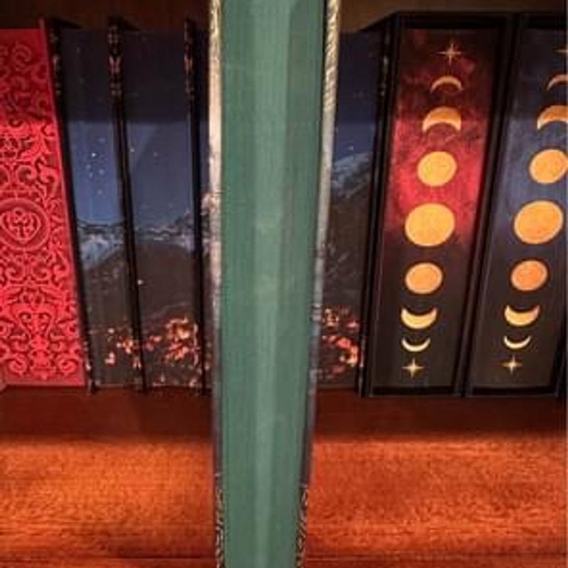 One Dark Window Fairyloot Edition by Rachel Gillig , Hardcover | Pangobooks