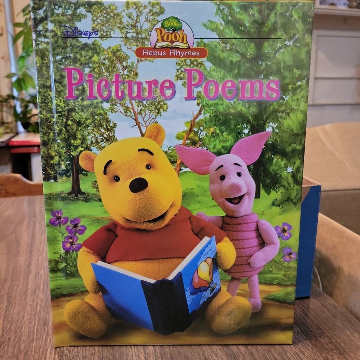 Book of Pooh Picture Poems by Disney Books