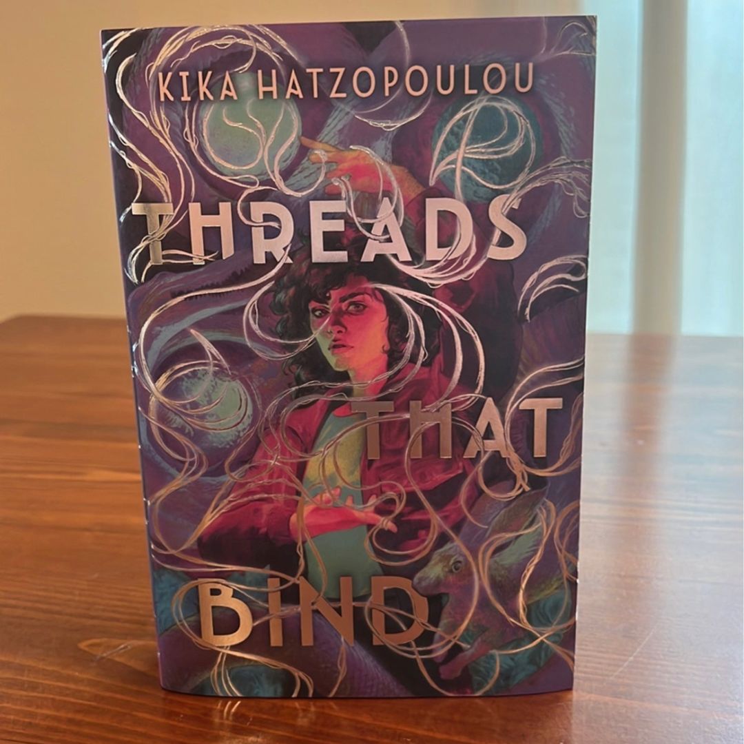 Threads That Bind by Kika Hatzopoulou, Hardcover | Pangobooks