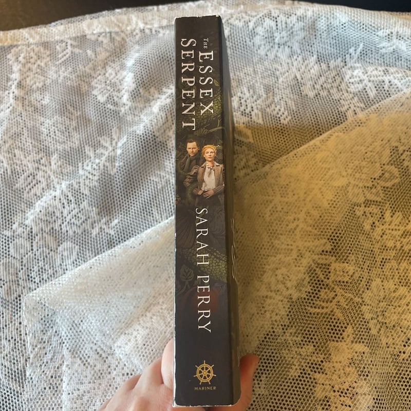The Essex Serpent by Sarah Perry, Paperback | Pangobooks