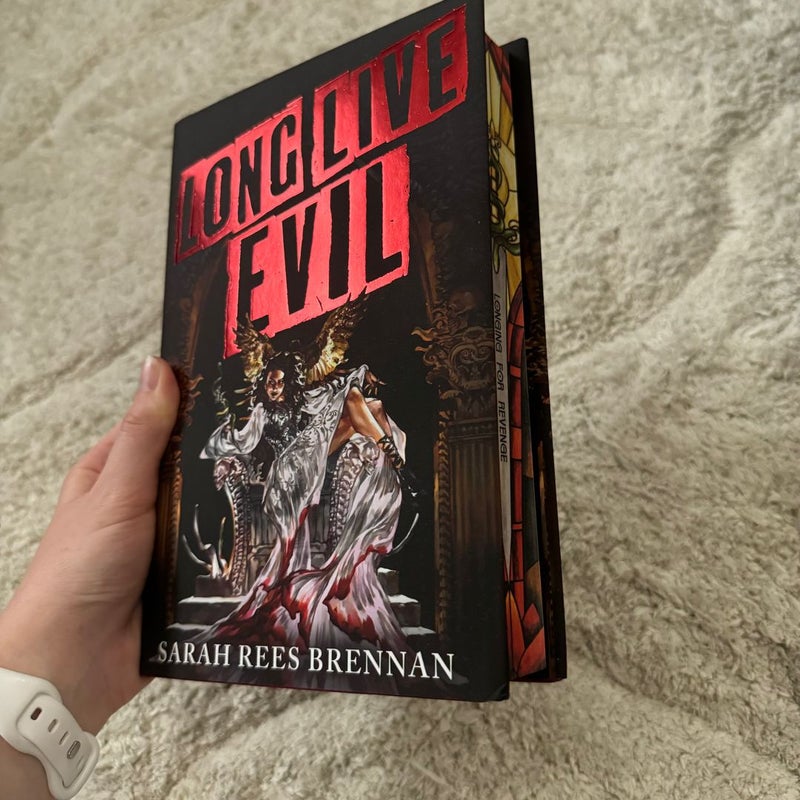 Long Live Evil - FAIRYLOOT EDITION by , Hardcover | Pangobooks