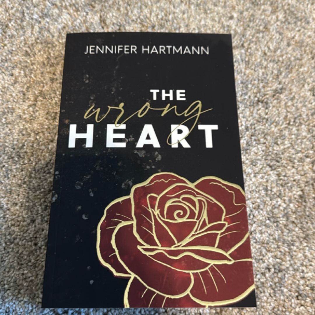 The Wrong Heart by Jennifer Hartmann, Paperback | Pangobooks