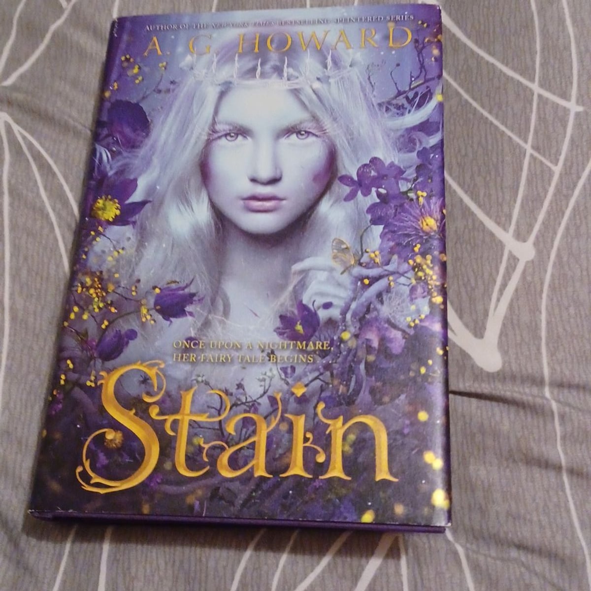 Stain by A. G. Howard