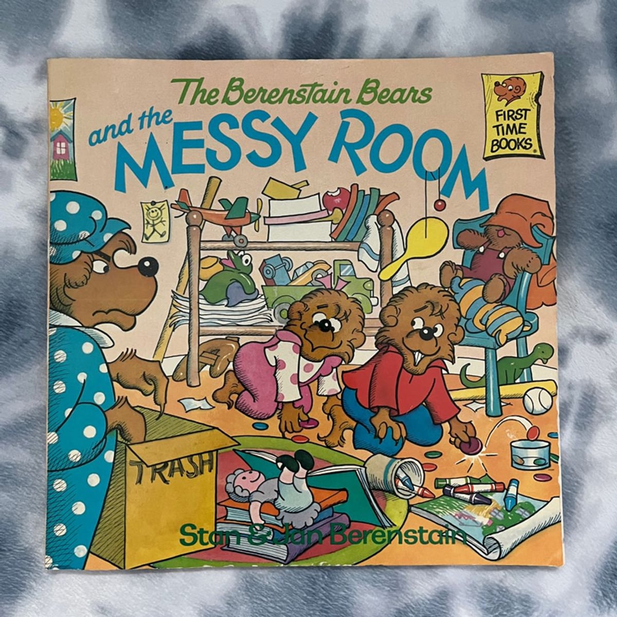 The Berenstain Bears and the Messy Room