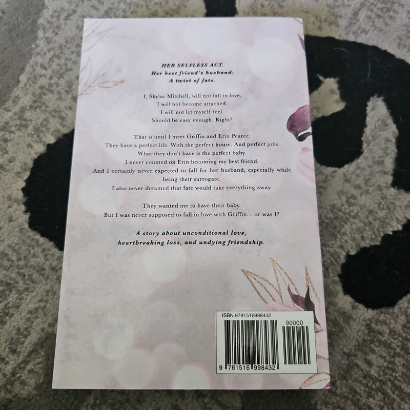 White Lilies by Samantha Christy, Paperback | Pangobooks